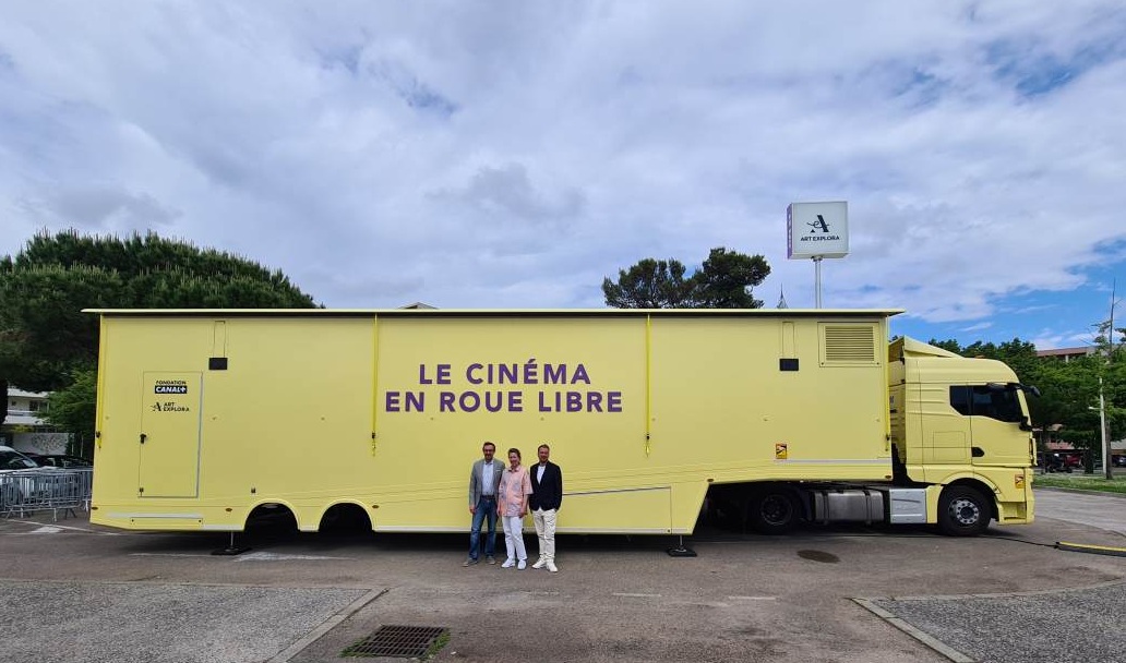 Le CinéMo, le nouveau cinéma mobile qui roule dans toute la France ...